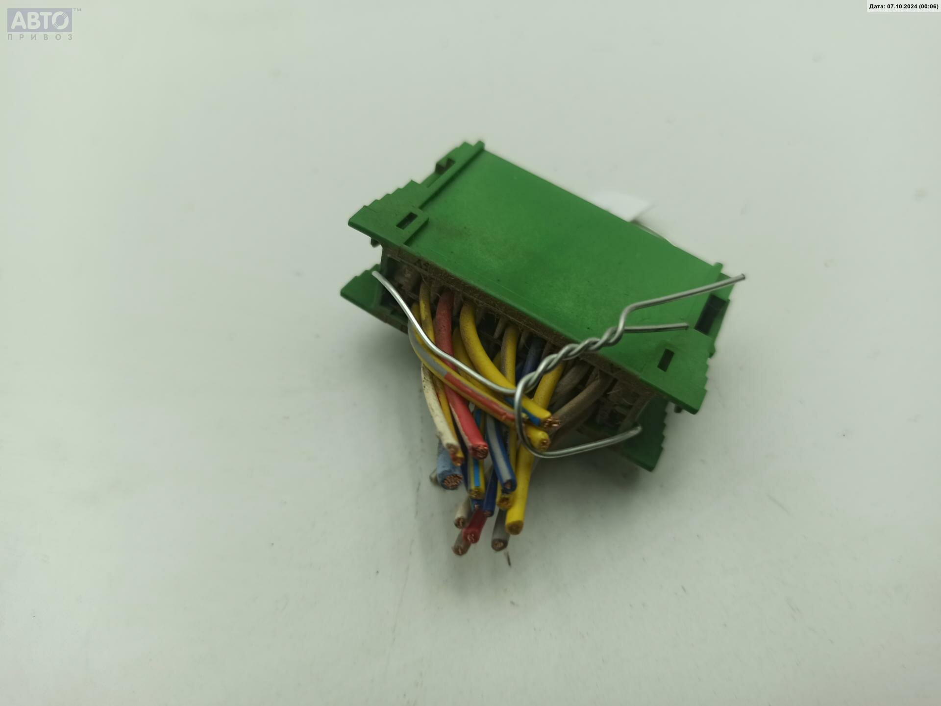 Разъем (фишка) проводки Renault Laguna 1 (1993-2000)