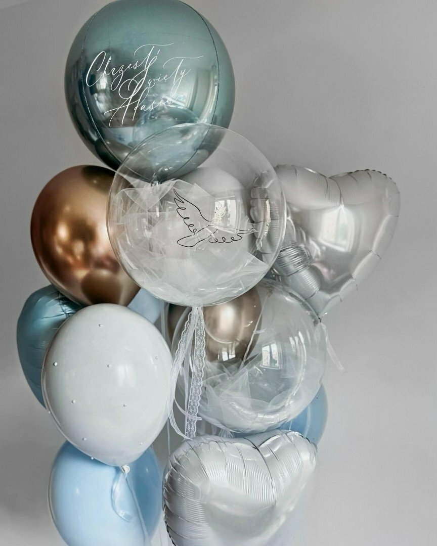 Нежный фонтан с шарами bubbles с фатином, сердцами и объемной сферой