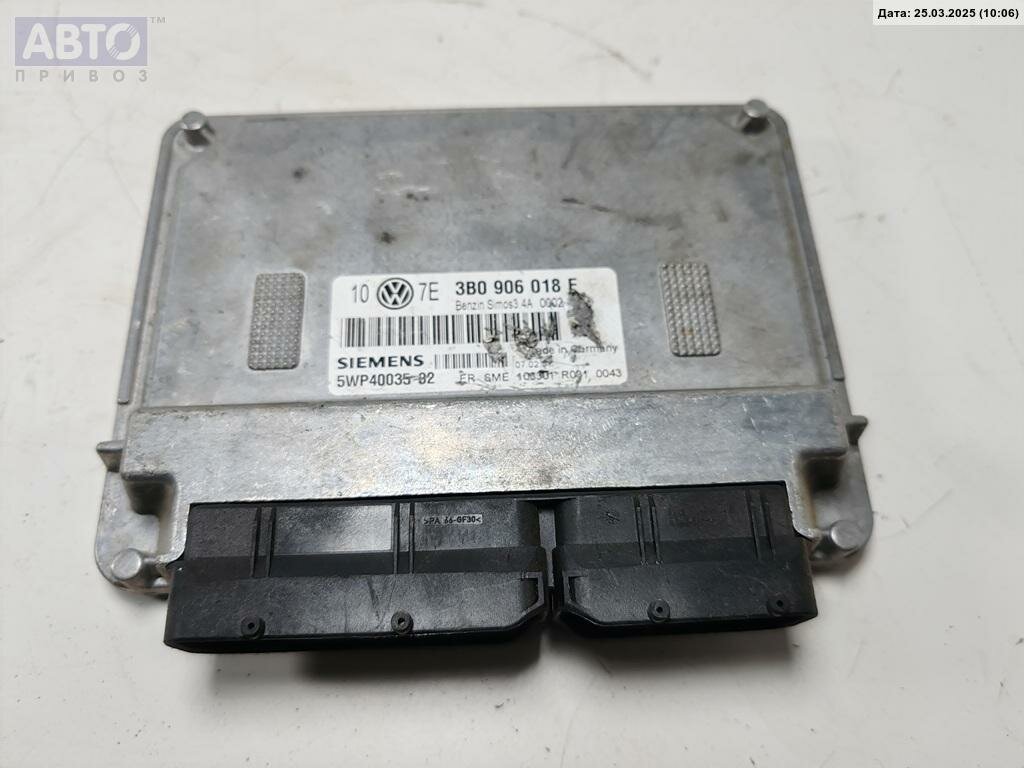 Блок управления двигателем (ДВС) Volkswagen Passat B5+ (GP)