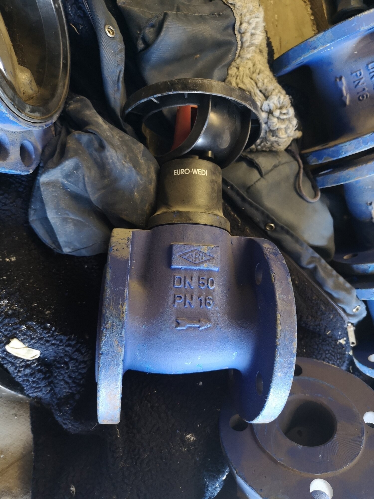 Клапан чугунный фланцевый Ari-Euro-Wedi Ду50 DN50 PN16 Fig 12.070 Ari-Armaturen GG-25