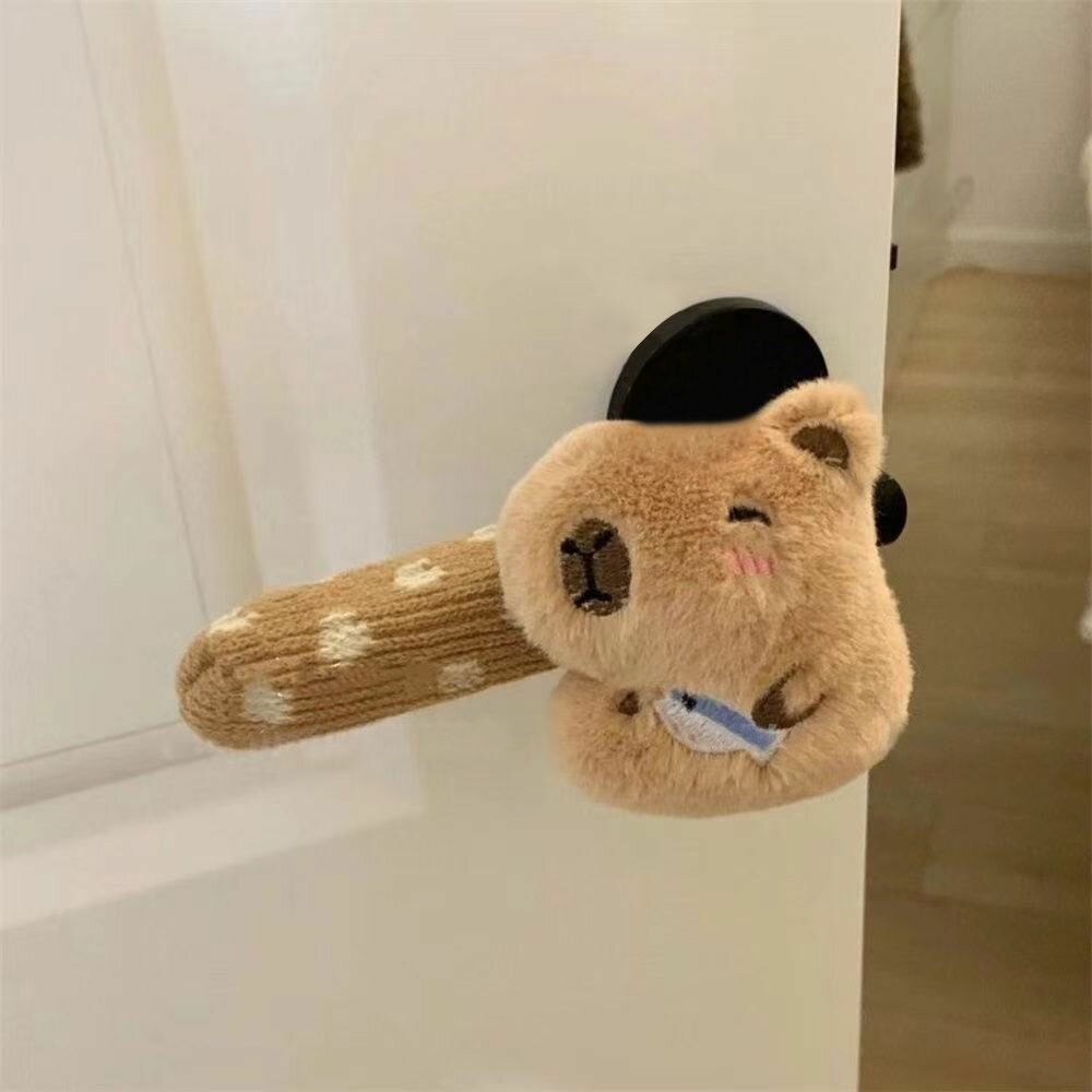 Защитный чехол для дверных ручек капибары