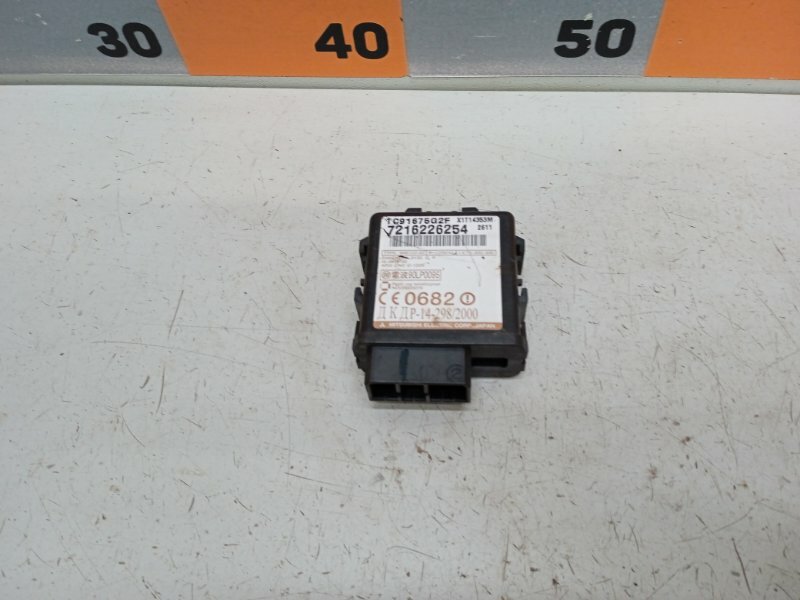 Б/У Мазда Премаси Блок электронный Mazda Premacy 2002 CP 237819 MAZDA арт. TC91675G2F