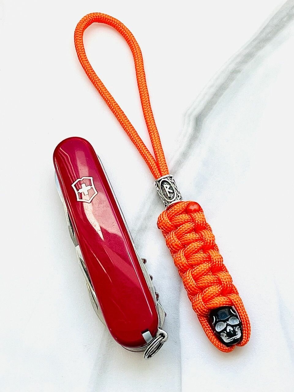 Темляк для ножа