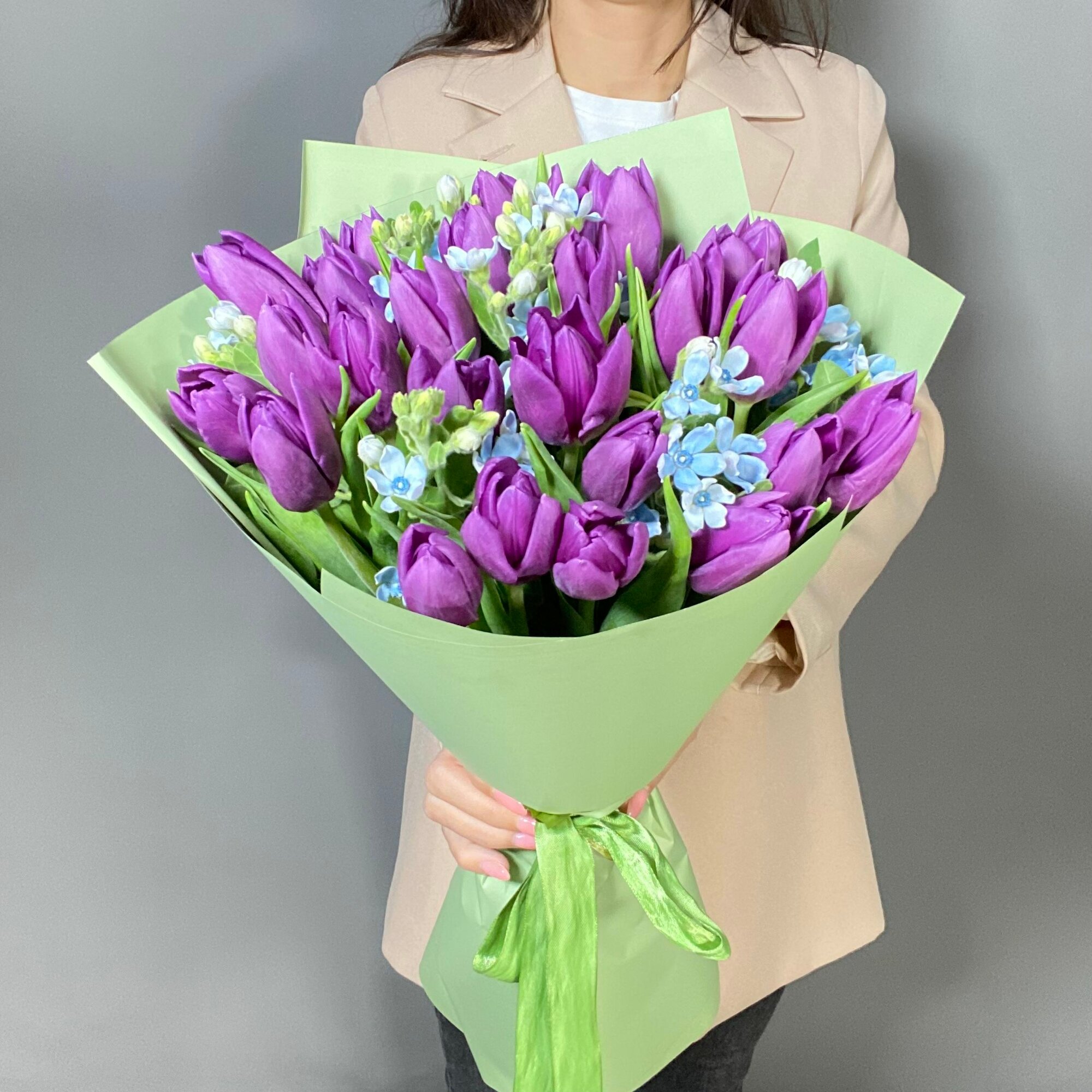 Фиолетовые тюльпаны (тюльпан фиолетовый 25 шт, оксипеталум 7 шт)