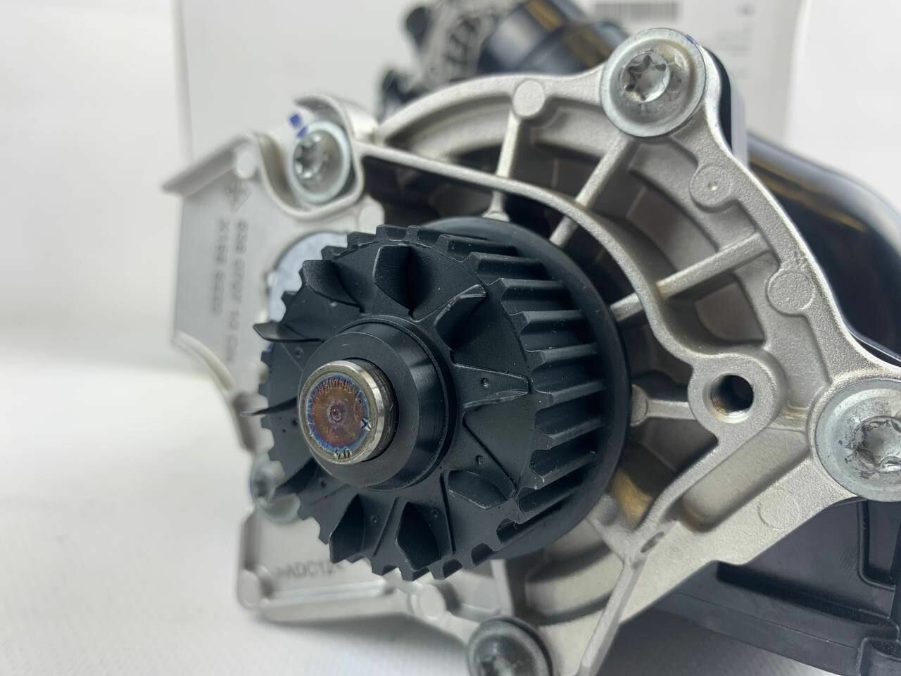 Помпа с термостатом ина / INA для ваг 1.8 ген 2