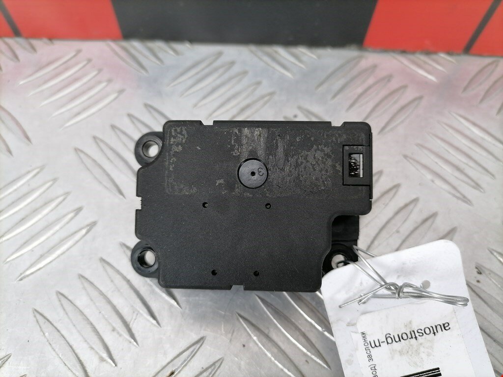 Сервопривод (электропривод моторчик привода) заслонки печки Renault Scenic 2 F663746XB арт. 1917557