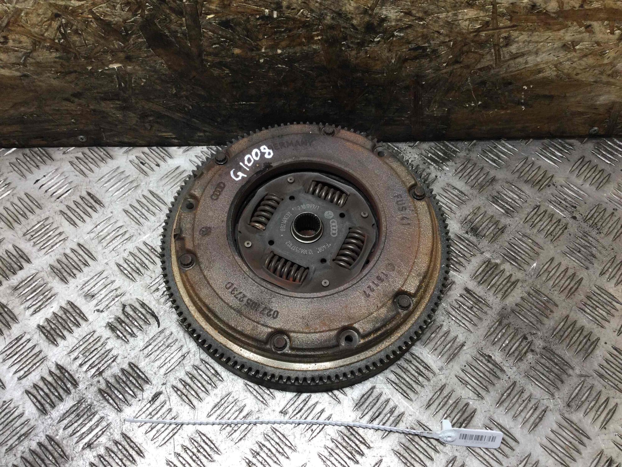 Б/У Маховик Volkswagen Golf 4 поколение (1997-2004) 2000 г.