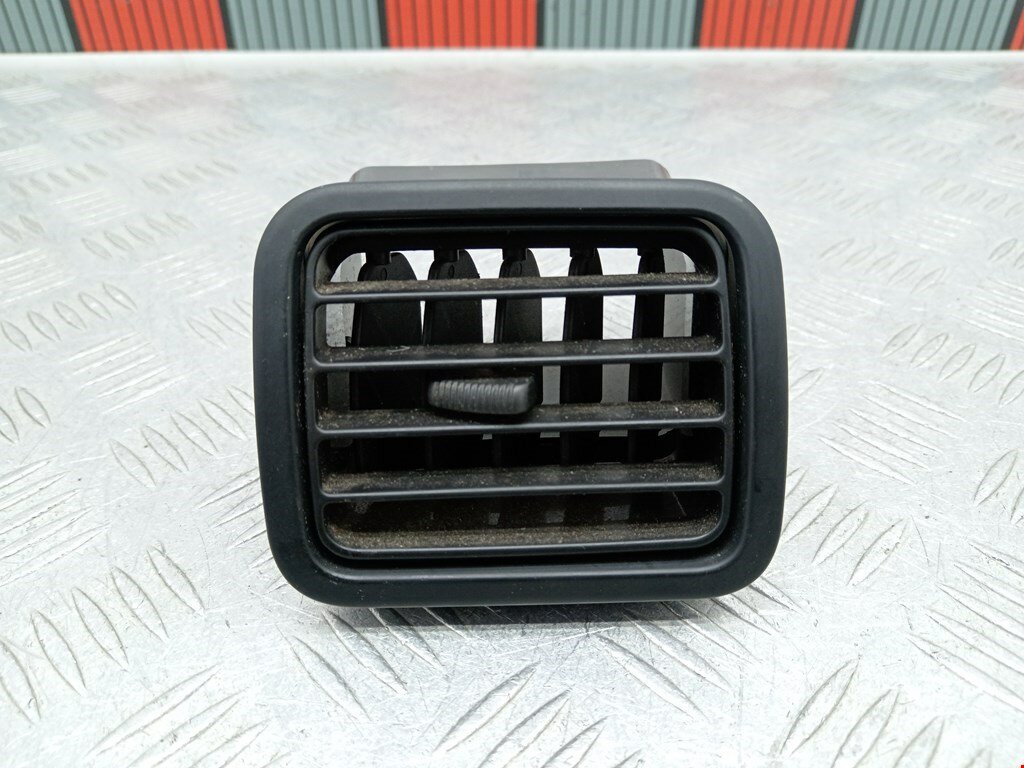 Дефлектор обдува салона Subaru Forester 2 (SG) арт. 2114565