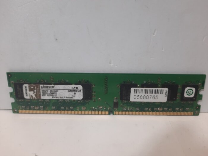 Оперативная память DDR2 1Gb PC2-5300 2Rx8 Kingston KVR667D2N5/1G