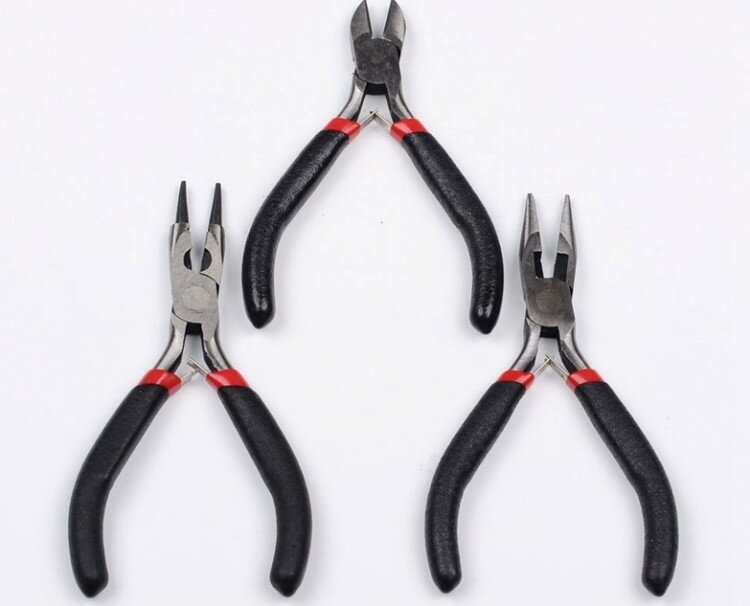 Набор инструментов: кусачки + тонкогубцы + круглогубцы комбинированные, цвет черный/красный, сталь, 105-125х60мм, 32-074, 1комплект
