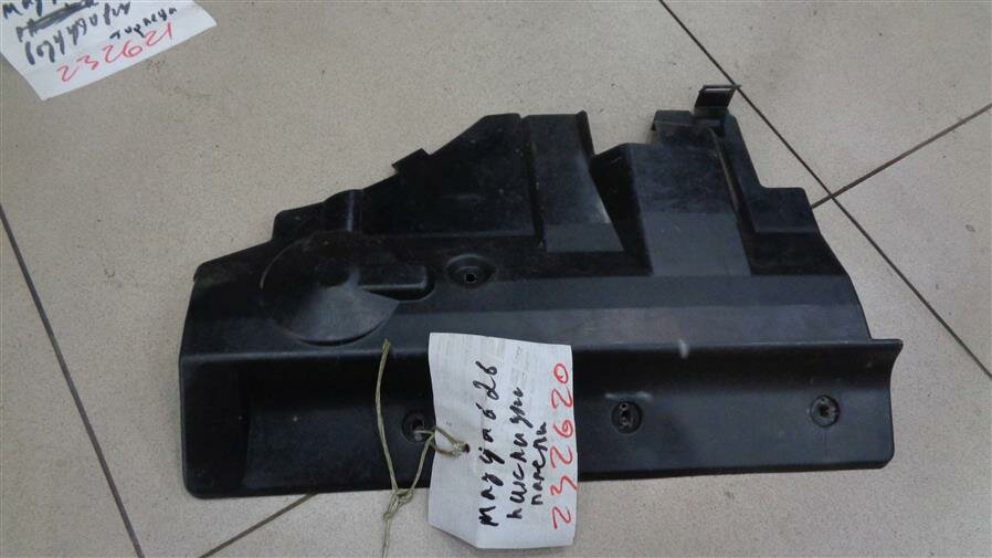 Накладка салона (внутри) от Mazda 626 GE 1991-1997