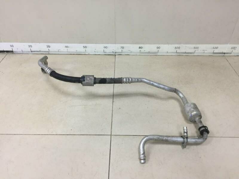 Трубка кондиционера Renault Sandero 2009-2014 кат.номер: 924809007R