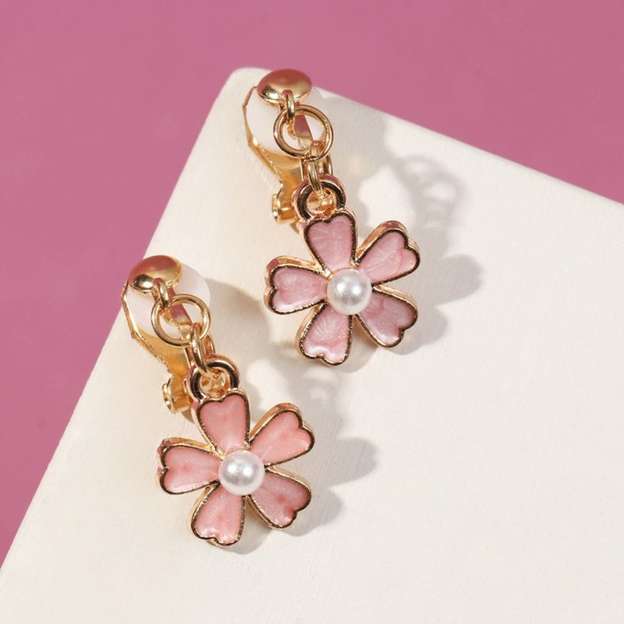 Серьги клипсы, эмаль, пластик