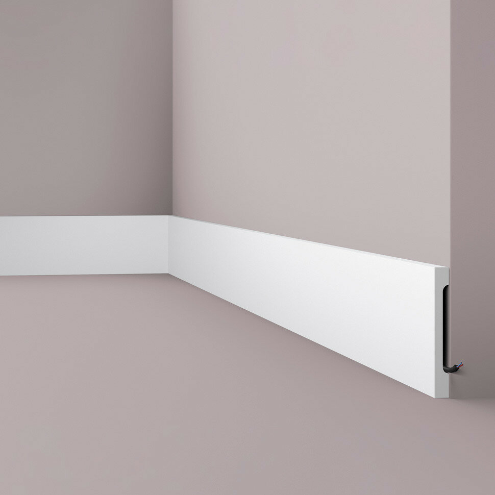 FD15S Плинтус Напольный NMC В150хШ18хД2000 мм.