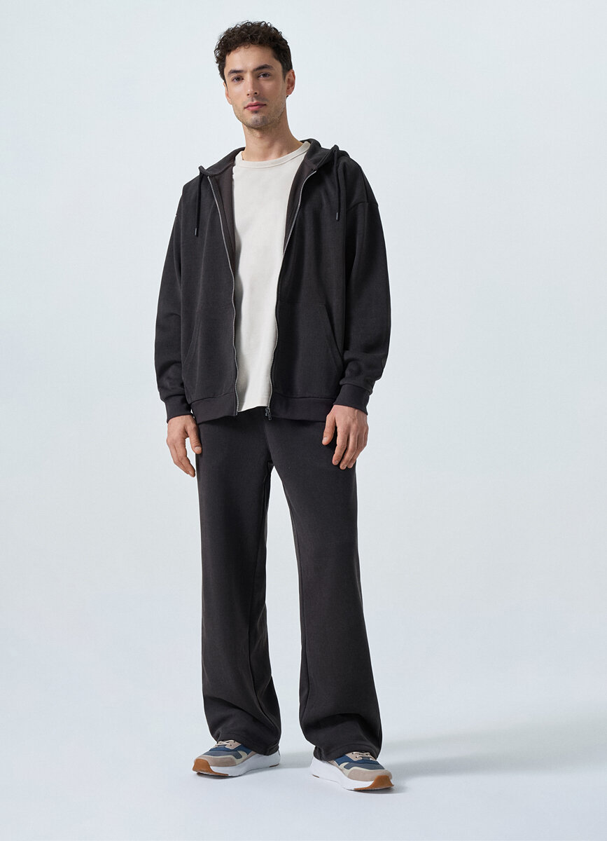 Брюки спортивные