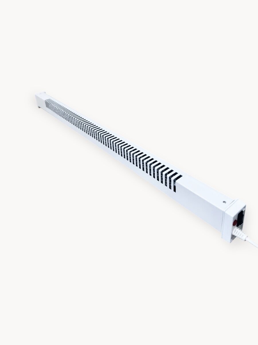 Обогреватель плинтусный Бриз БК 100Ф, белый, вилка справа