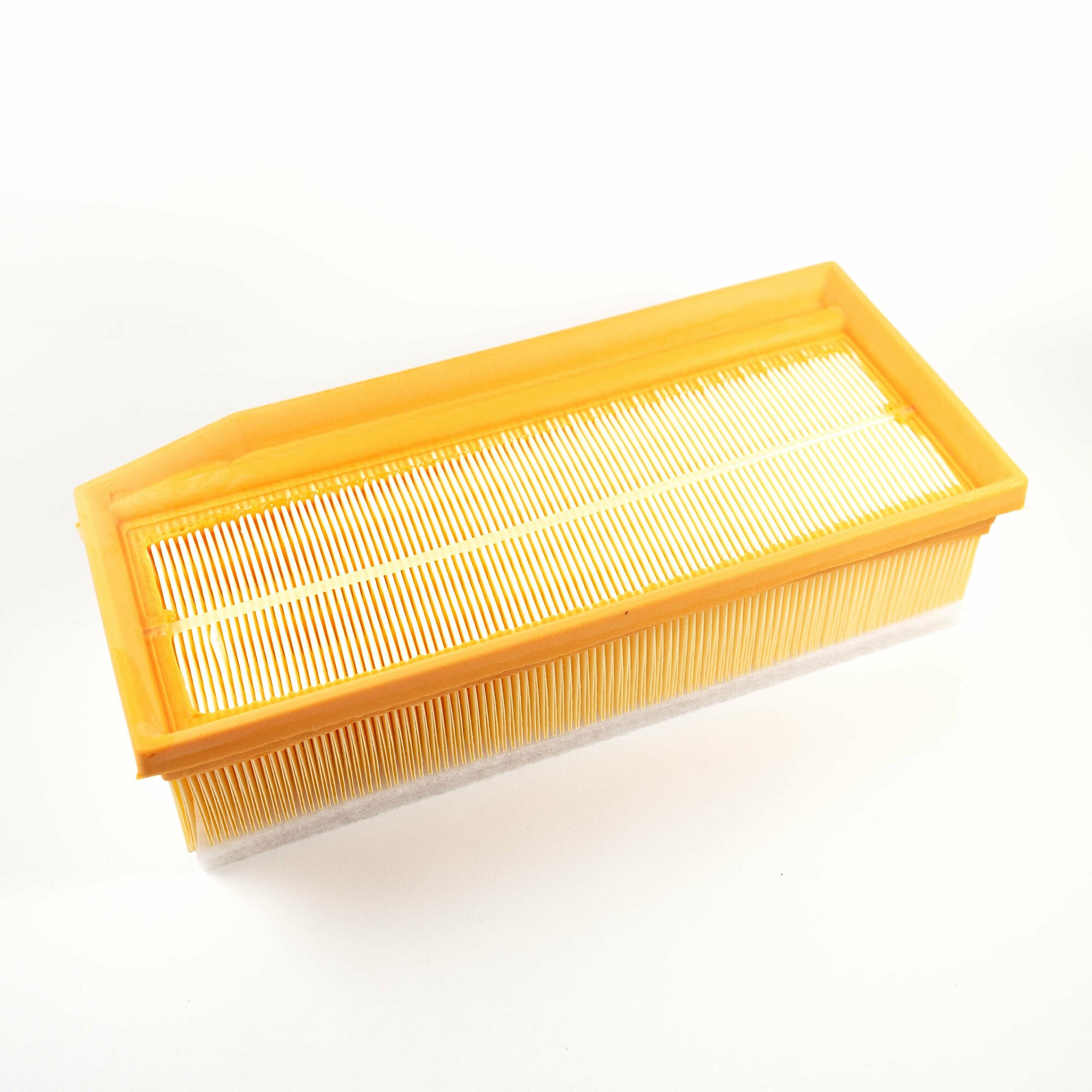 Фильтр воздушный RENAULT Duster 1.6 15 (LYNXauto)