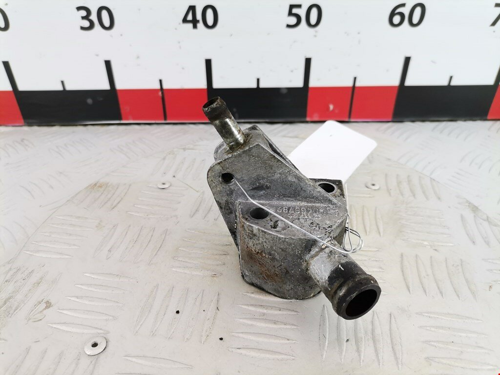 Патрубок охлаждения Opel Omega B 9202081 арт. 1490416