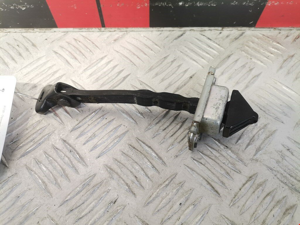 Ограничитель открывания двери Mazda 5 CR C23558270 арт. 1478904