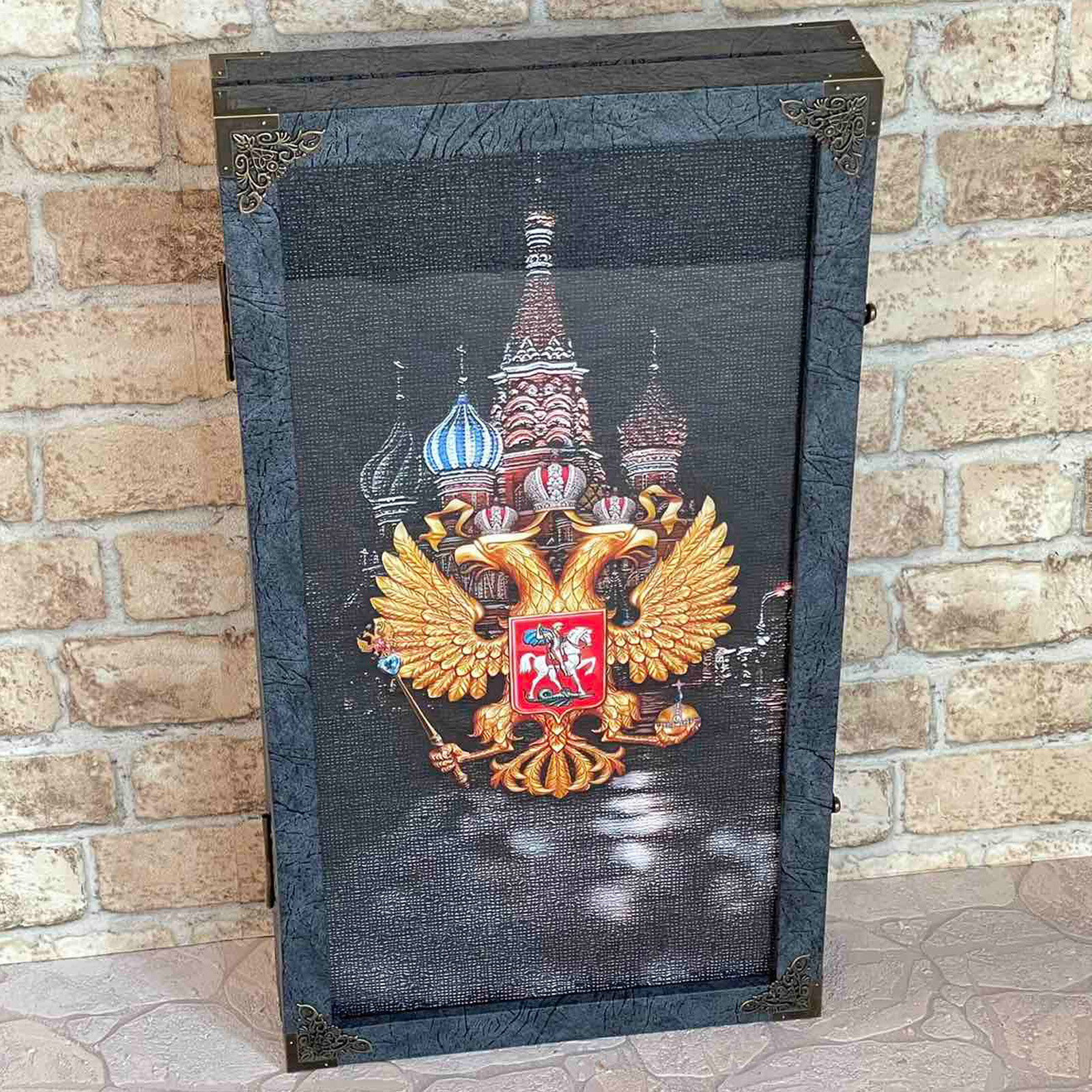 Нарды деревянные большие "Россия", размер 60 на 60 см, из натурального дерева, игровое поле под стеклом