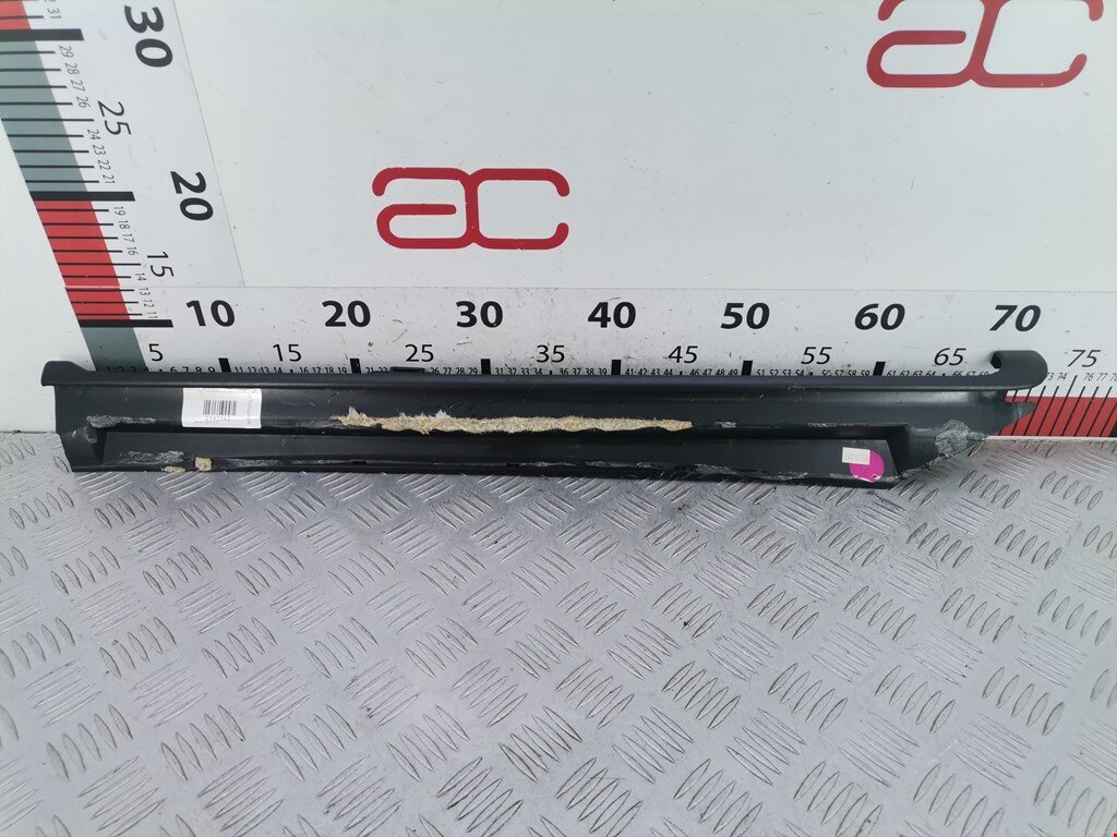 Шторка боковой двери солнцезащитная Renault Laguna 2 арт. 2143343