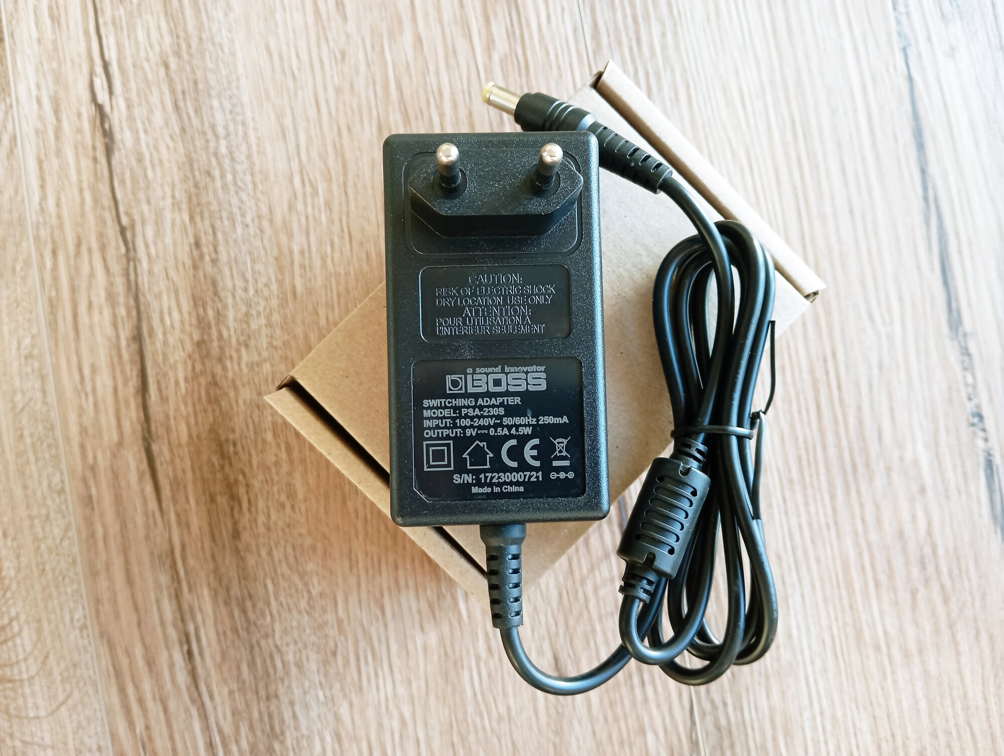 Блок питания A+ Buzz V.2 Bass Drive (Shift Line) для гитарной педали (адаптер 9V DC 60mA -500mA)