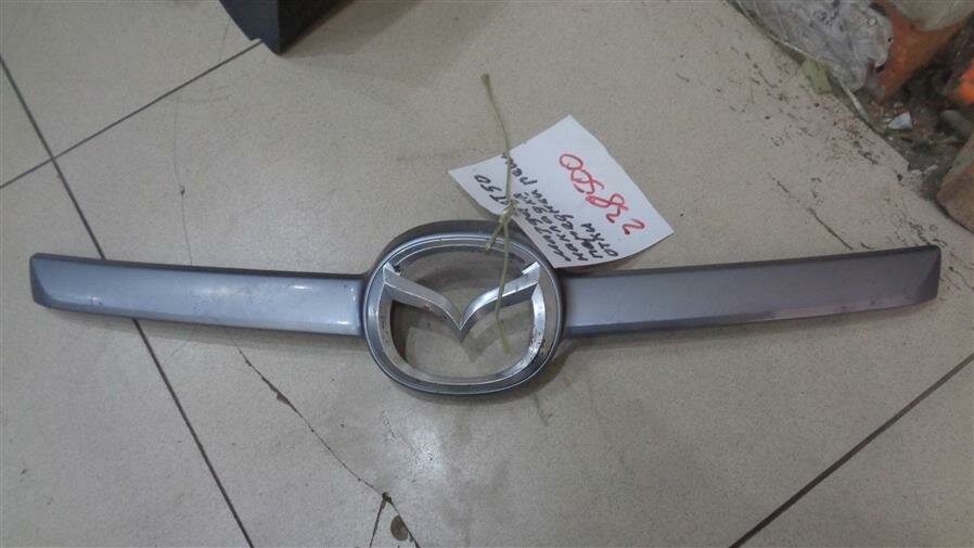 Накладка решетки радиатора от Mazda BT-50 2006-2012