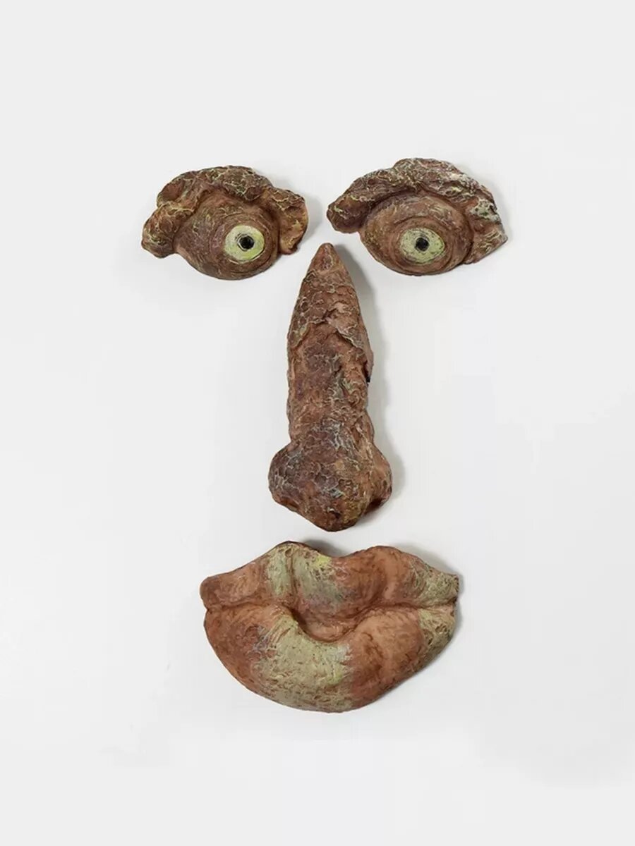 Садовое украшение для дерева