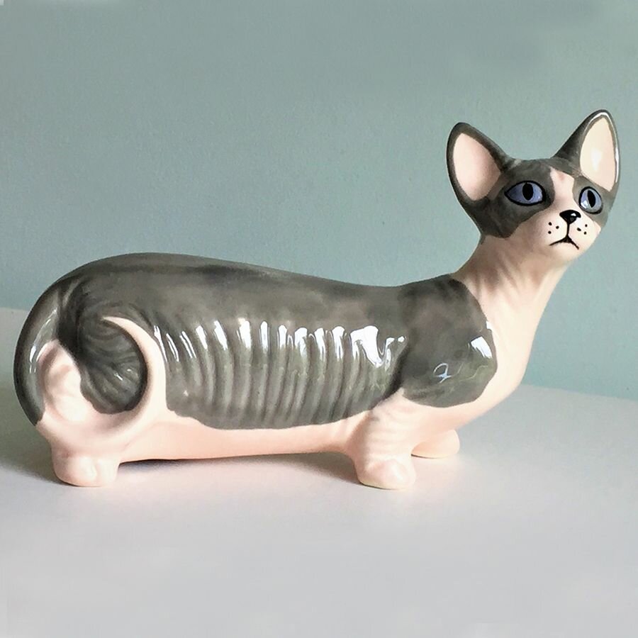 Фаянсовая скульптура Бомбино в плаще