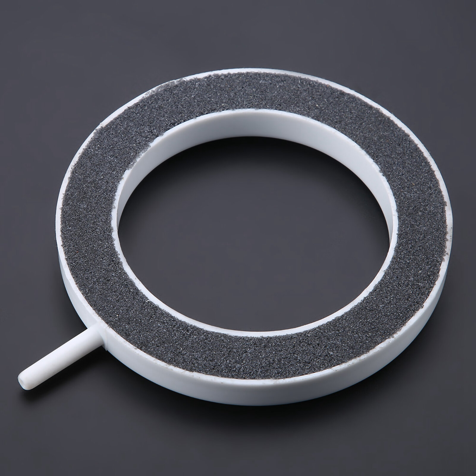 Дисковый кольцевой камень для аэрации аквариума Round Air Aeration Pump Bubble Disk Ring Stone размером 125*H18mm, материал пластик и спеченный камень, подключение 4мм стандартный интерфейс, вес approx.46g~174g, в комплект входит 1x Round Air Stone
