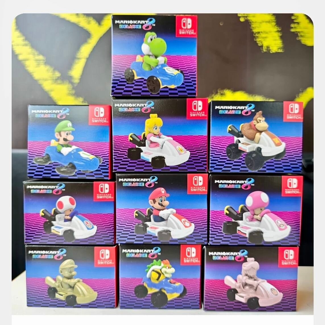 Супер Марио / SUPER MARIO Макдоналдс / McDonald s Коллекционный набор 2024 10 фигурок с гаражом