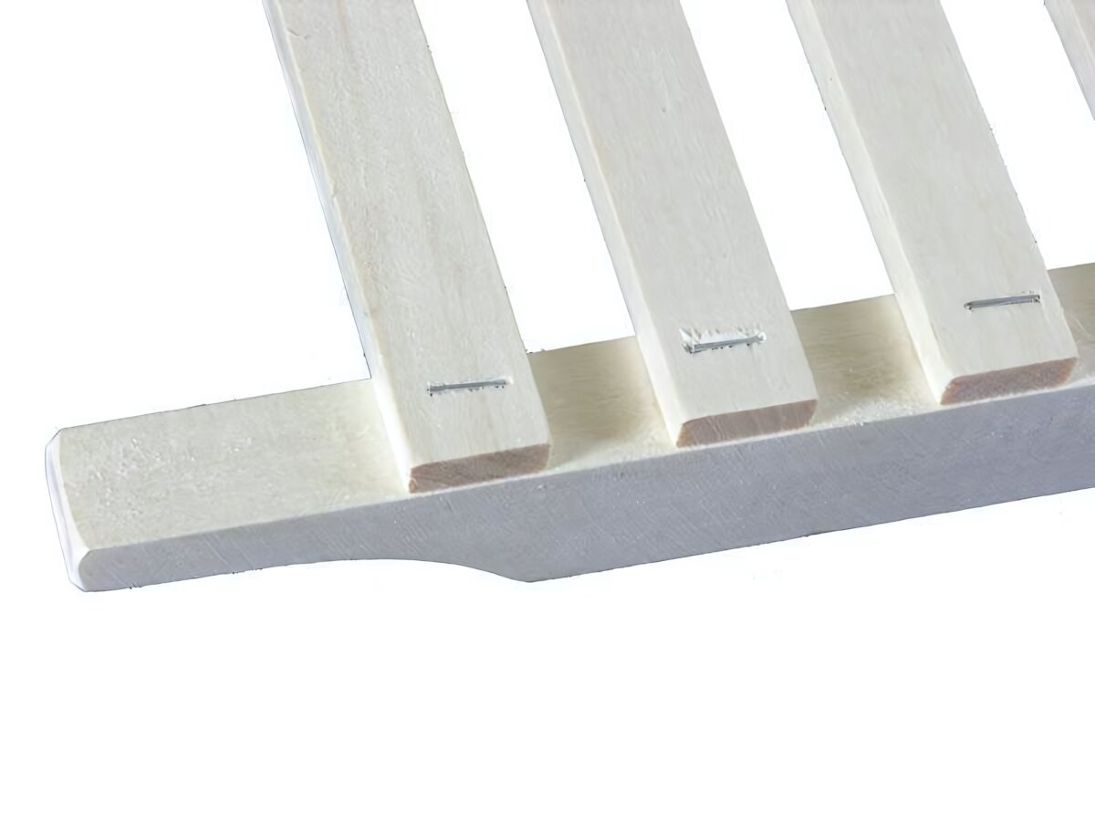 Решетка для ванны деревянная "С", 68х33 см, удобная и прочная