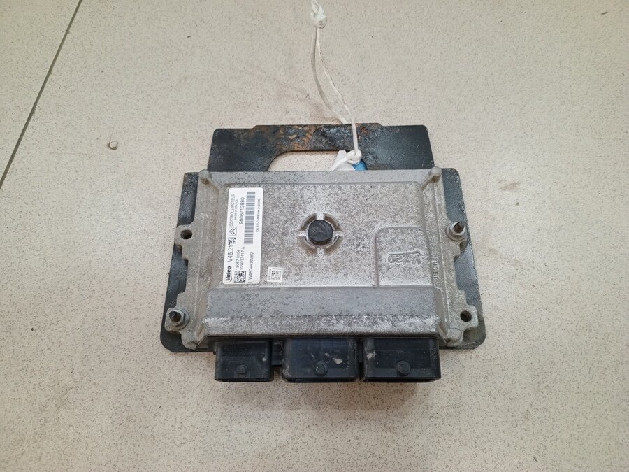 Блок управления двигателем от Citroen C4 B7 2011>