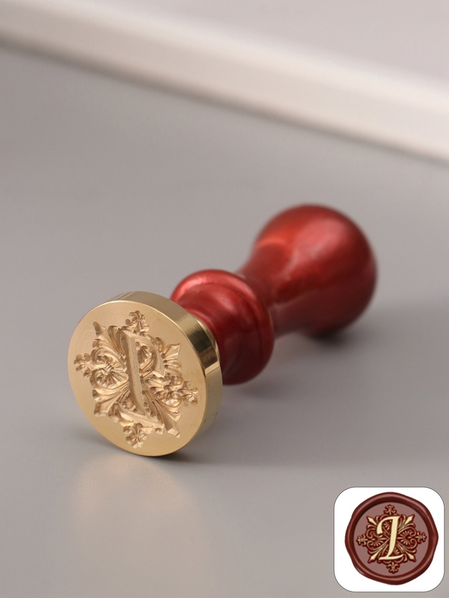 Печать для сургуча с пластиковой ручкой «Буква I на вензеле», 2.5×2.5×6.3 см
