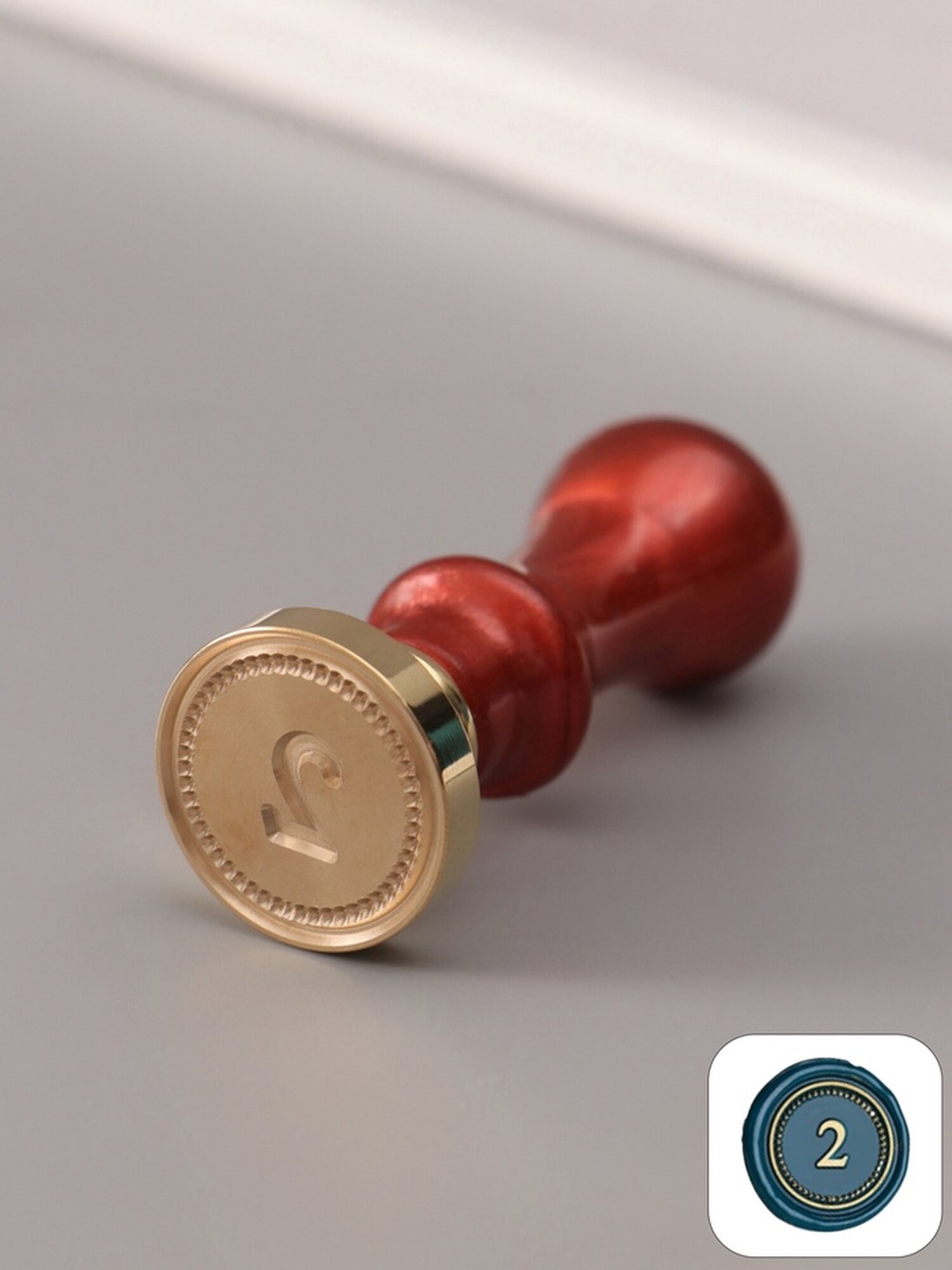 Печать для сургуча с пластиковой ручкой «Классика цифра 2», 2.5×2.5×6.3 см