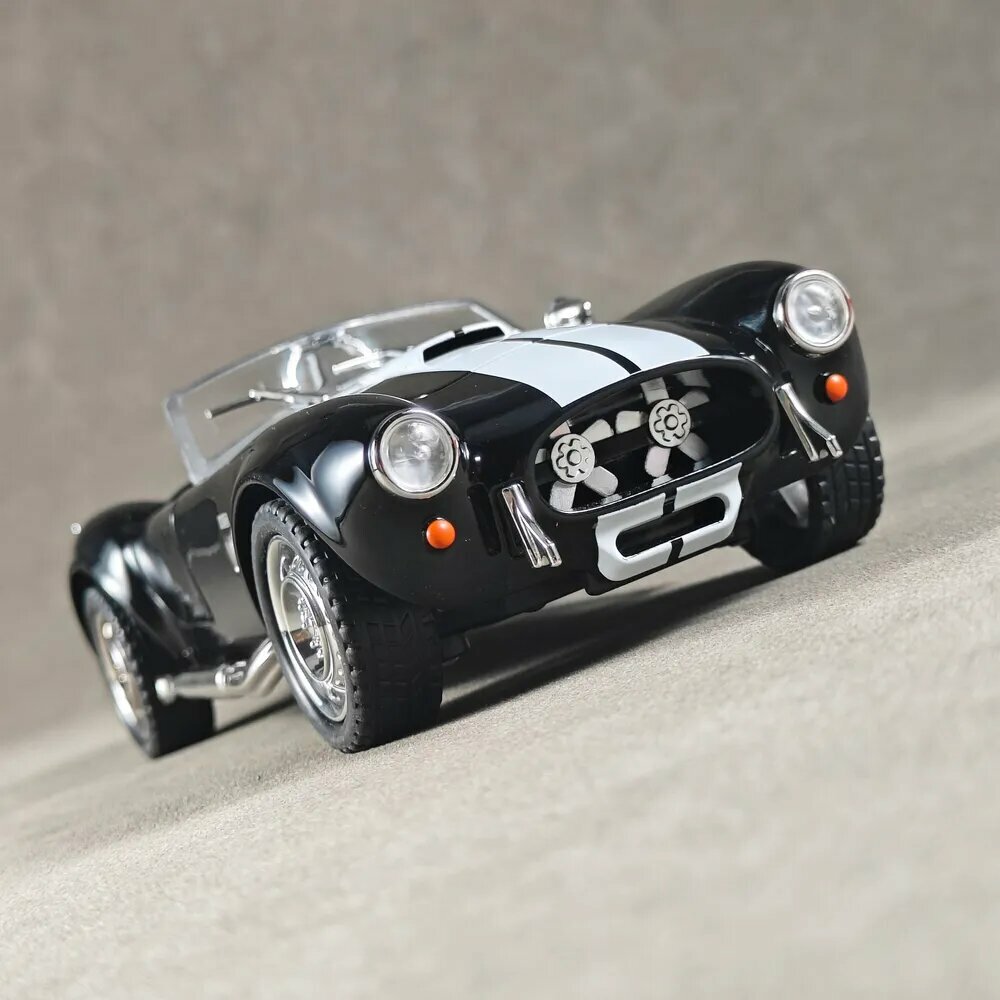 Mодель автомобиля 1:22 Ford Shelby Ac Cobra 1965 Классические автомобили Детские игрушки Коллекция
