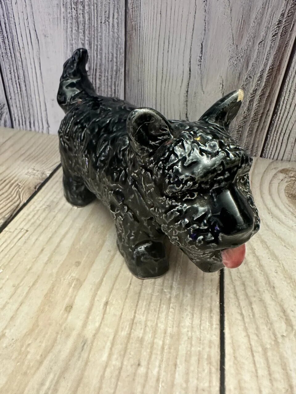 Статуэтка Собачка Манюня Фаянс Конаково 1960 годы редкая