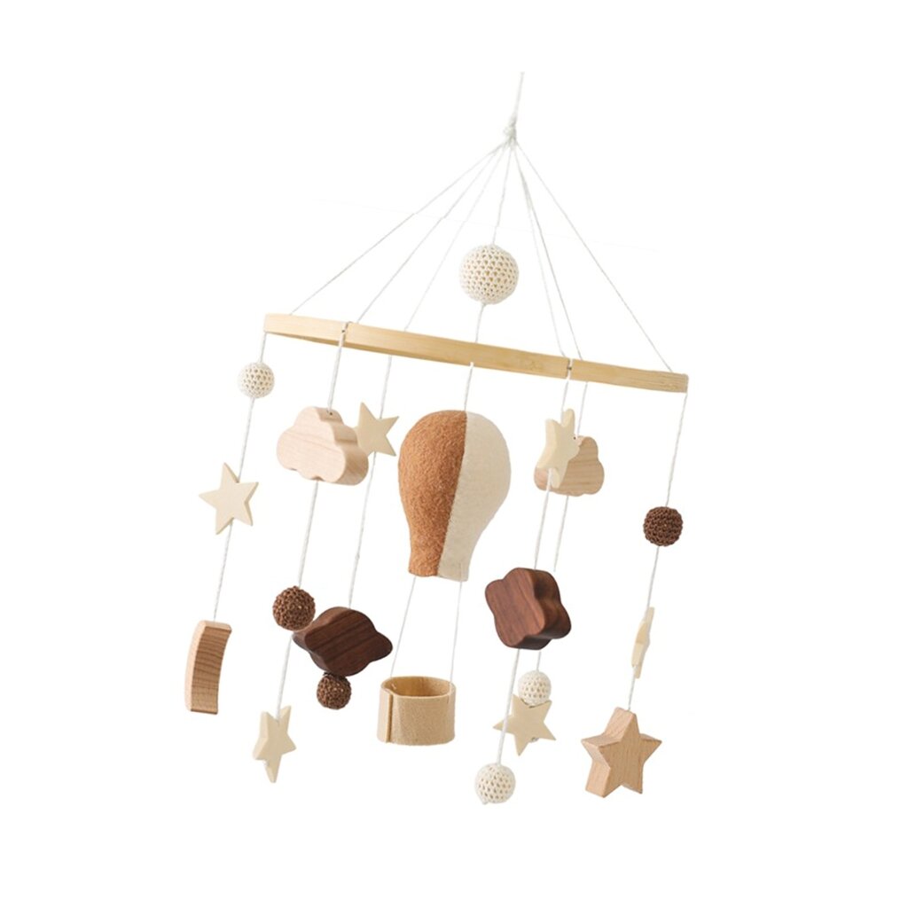 Мобиль для детской кроватки из натурального дерева с дизайном в виде воздушного шара из скандинавского фетра — идеальное украшение для новорожденного и визуальное стимулирование детской комнаты.