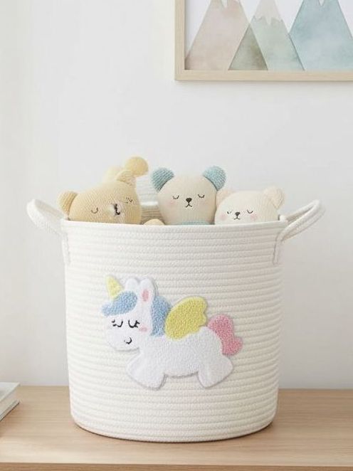Плетеная корзина для хранения игрушек и белья