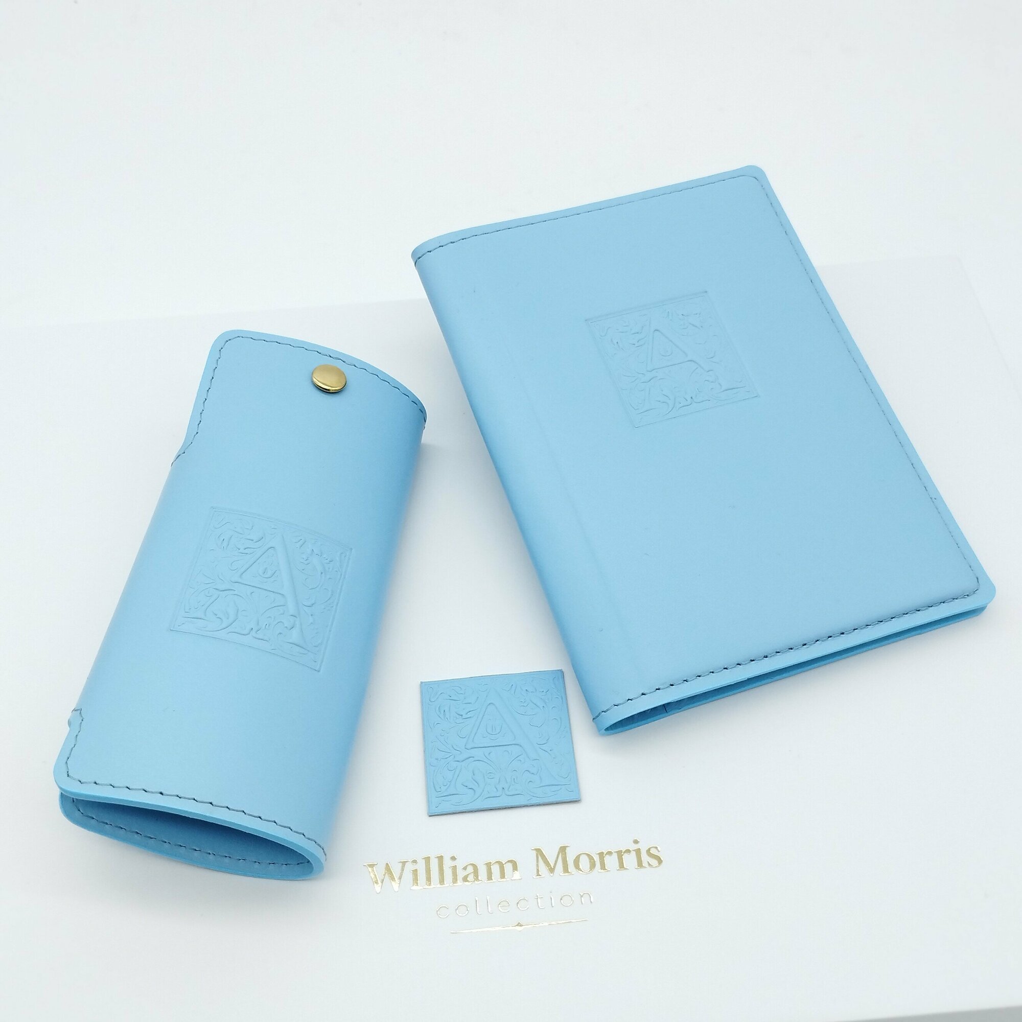 Подарочный набор для Женщин William Morris Обложка для Документов, Ключница. монограмма "А"