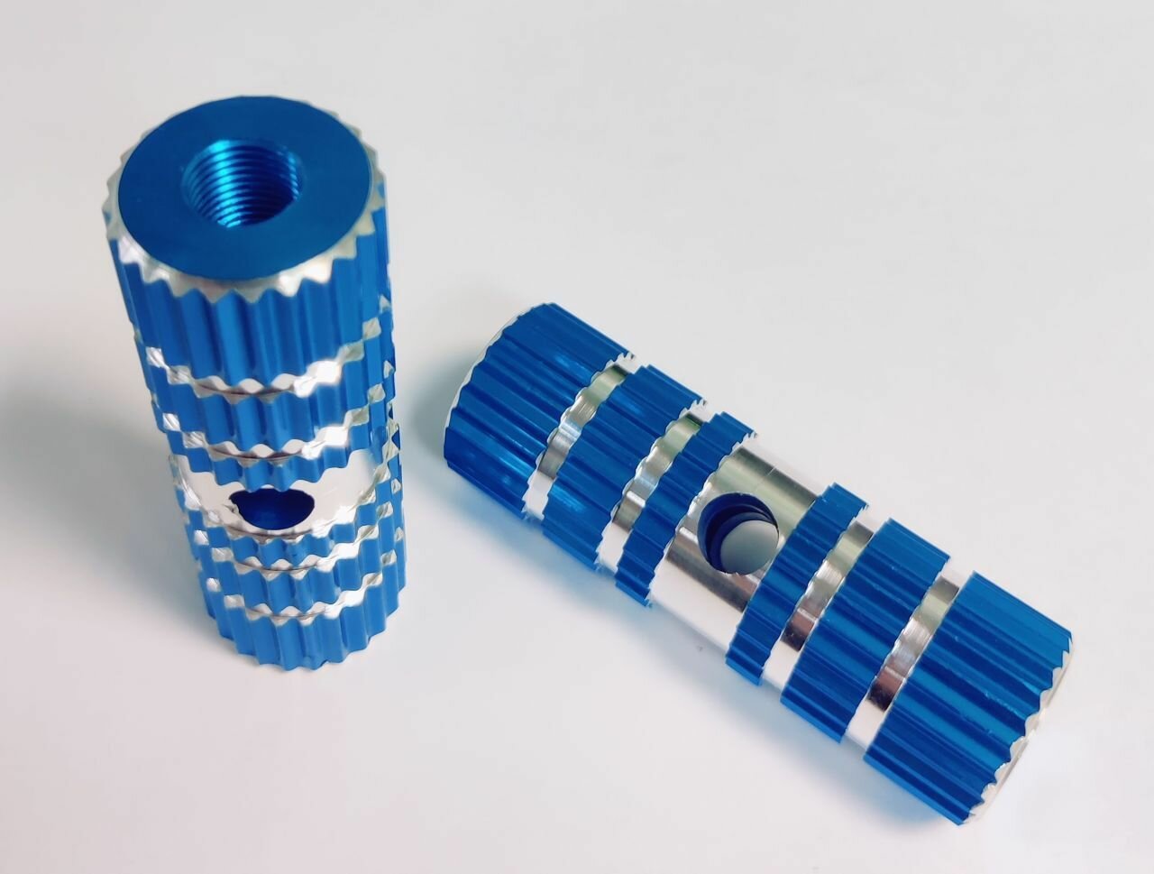 Пеги под ось BMX, L-70 мм, 3/8", комплект 2 штуки, 24 мм, синий