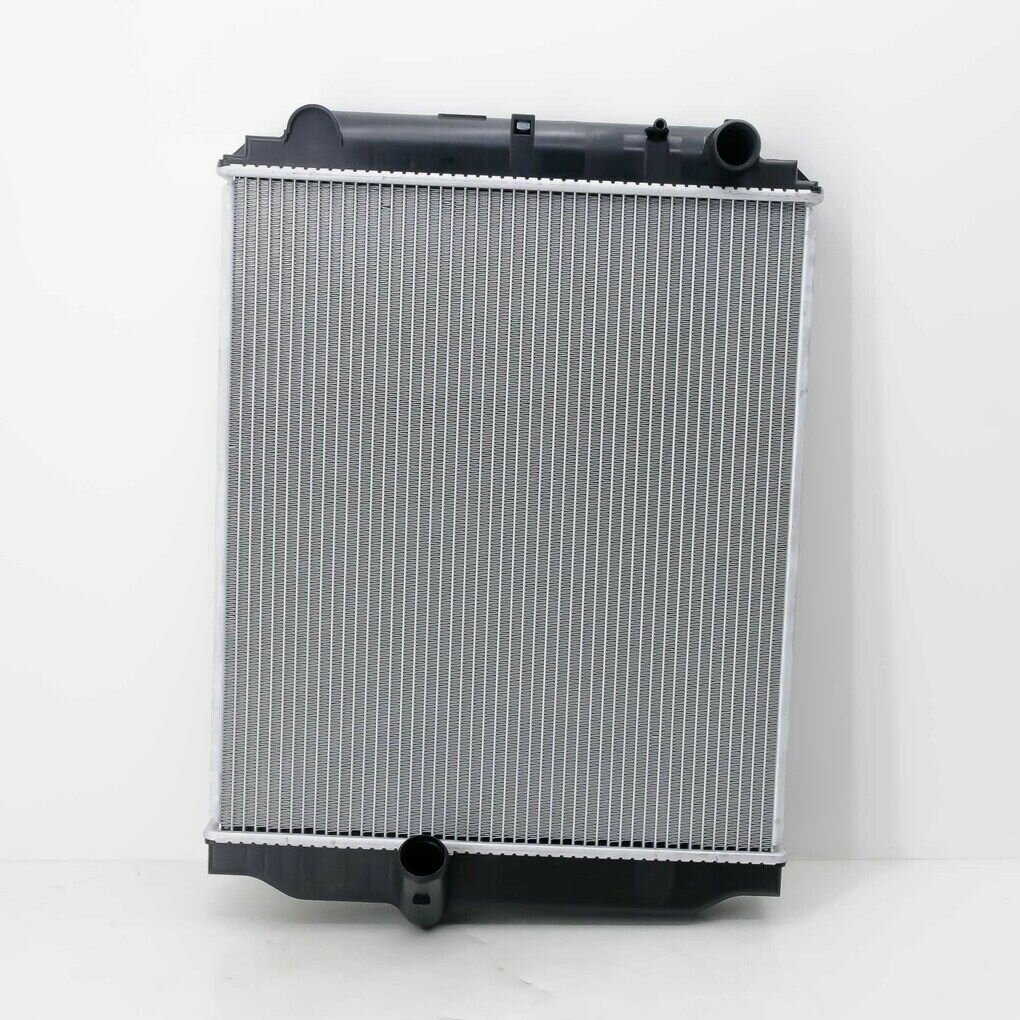 Радиатор двигателя TOYOTA DYNA/HINO, пластиковый без заливной, в545*ш480 (без бачков), SAT
