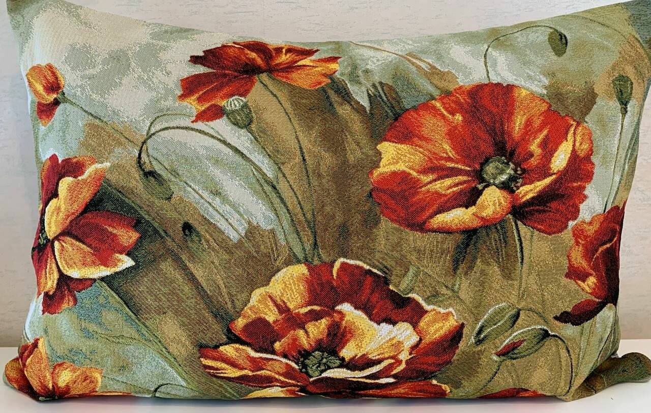 Гобелен, гобеленовая декоративная наволочка 44х65 см / "Акварель. Маки"