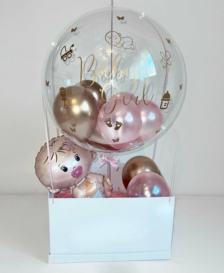 Бабл-бокс с воздушными шариками для новорожденного