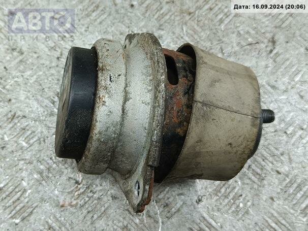 Подушка крепления двигателя Volkswagen Touareg