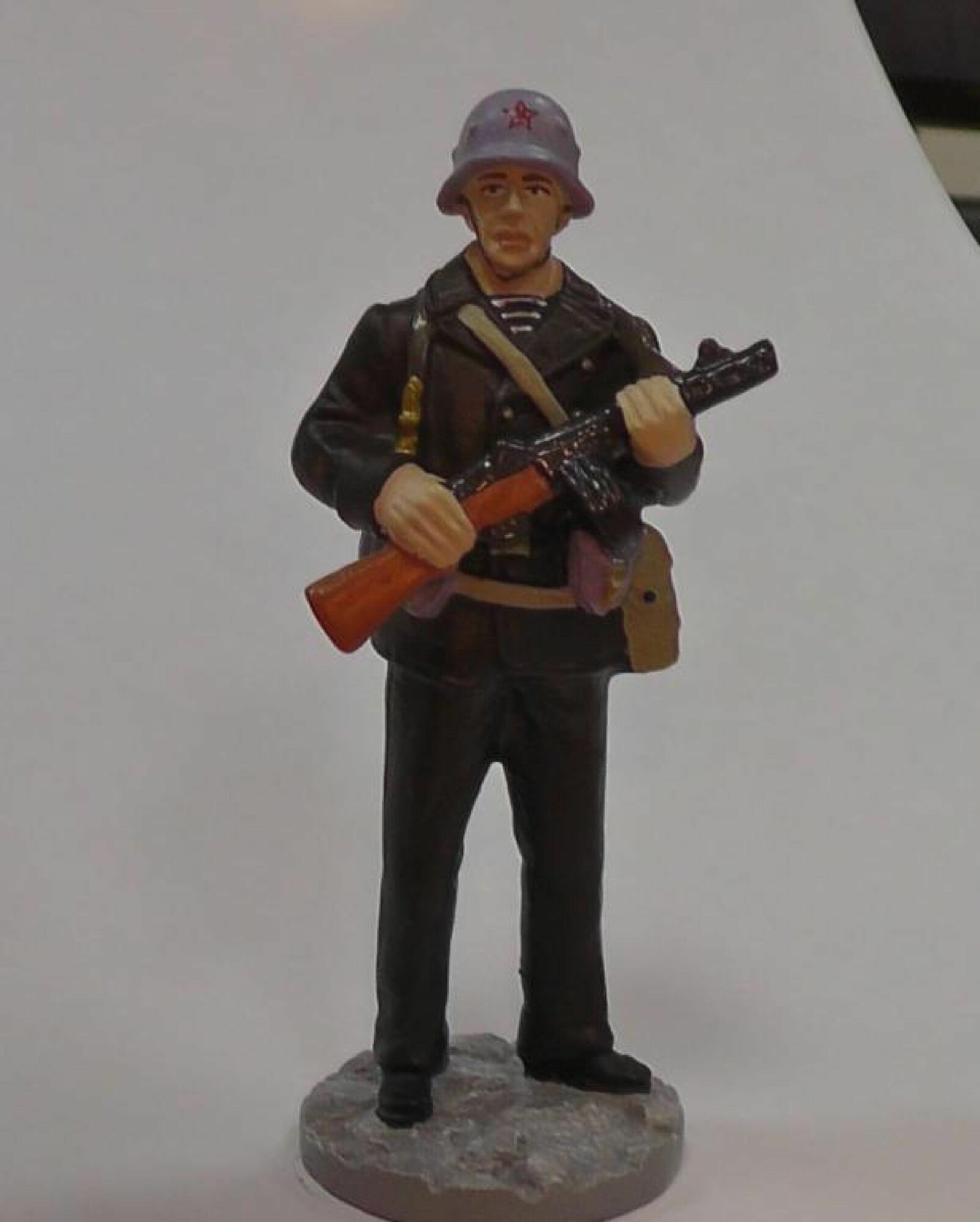 Оловянный солдатик Матрос ВМФ в форме для берега, 1941-1943 гг.