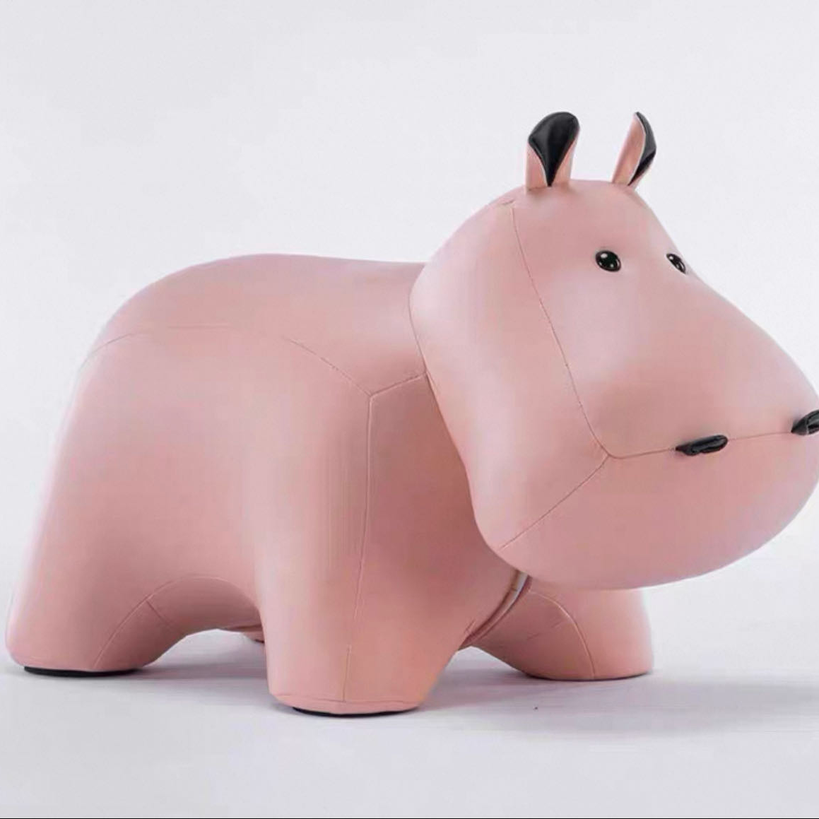 Интерьерная фигура-пуф Hippopotamus (нежно-розовый / искусственная кожа)