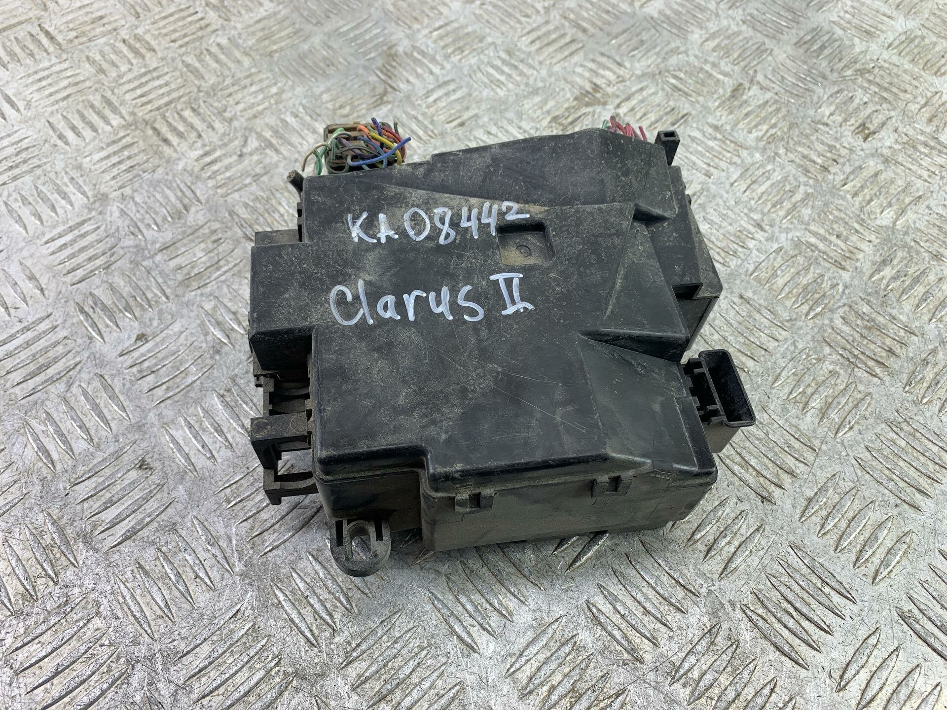 Блок предохранителей Kia Clarus рест. (1998 - 2001) MG670643