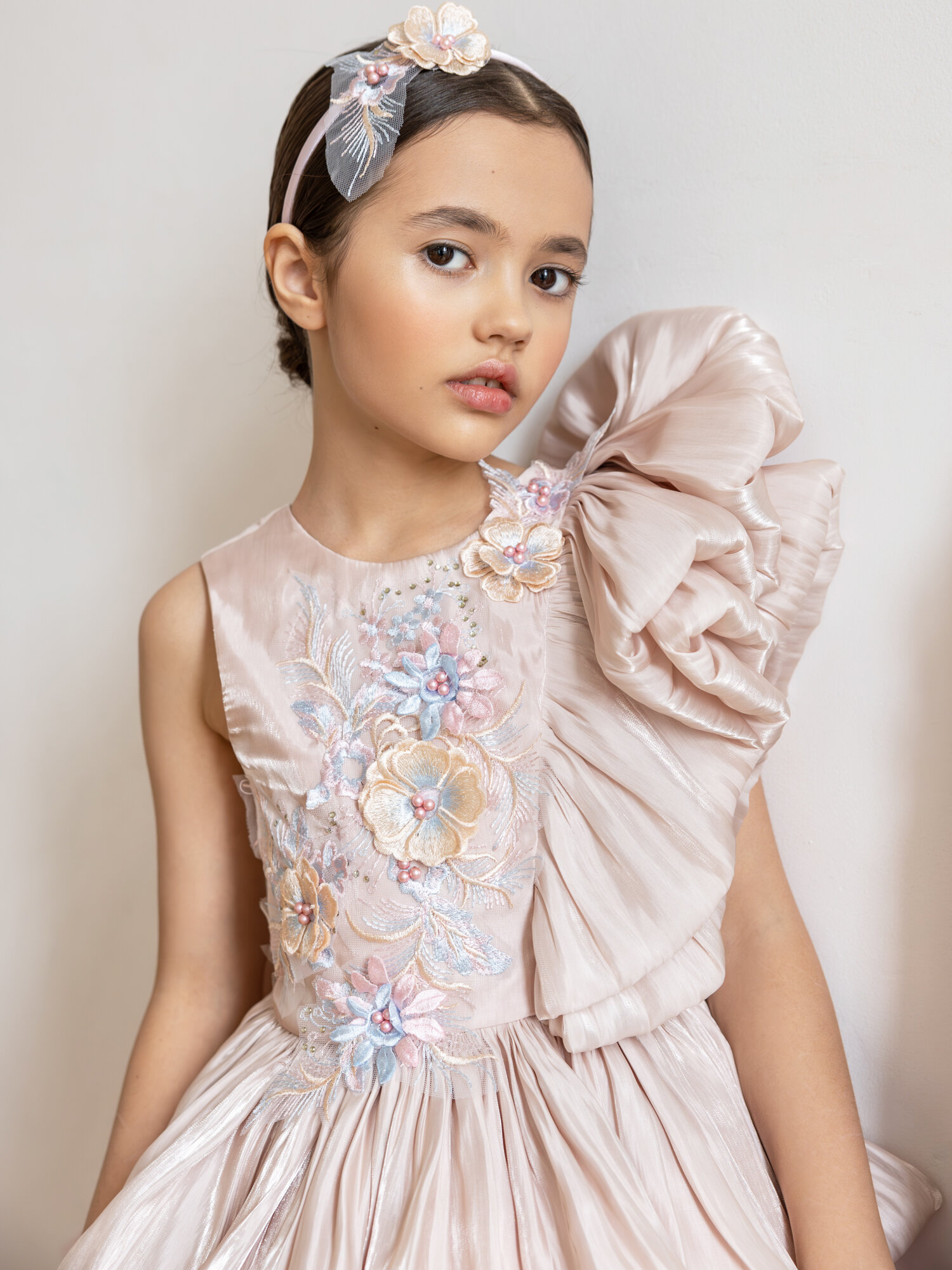 Платье нарядное