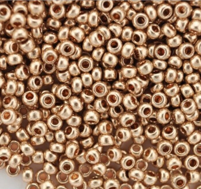 Бисер Preciosa Чехия №18112 10/0 св. медный 5 гр,1шт.